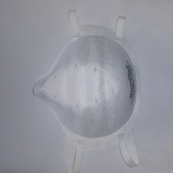 Honeywell | Other | Honeywell Masks Dc30 Series N95 Disposable ...